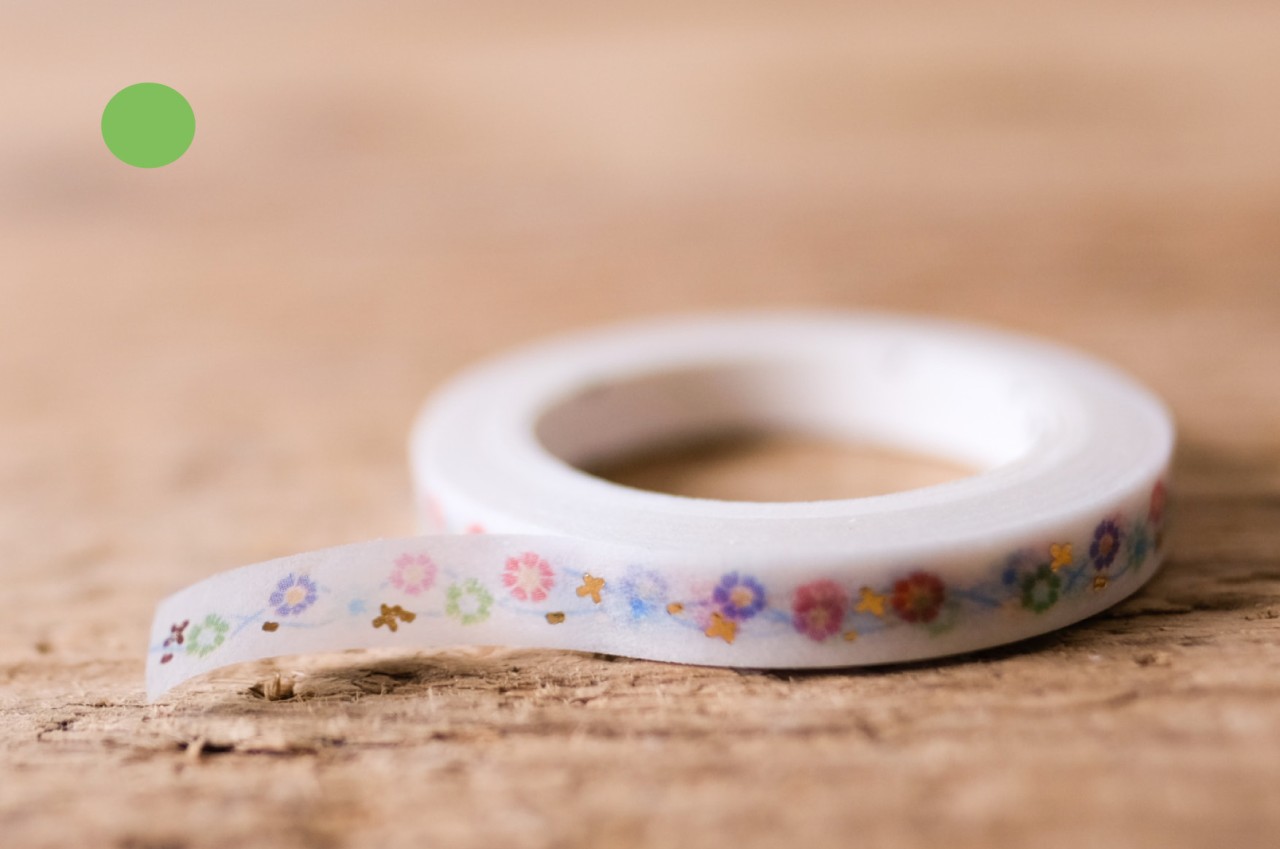 Masking Tape Gold Flower Chain Line